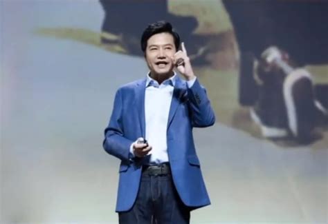 雷军称28岁时成金山ceo是意外，以为自己会做一辈子的程序员腾讯新闻