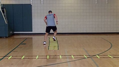 Agility Ladders For Beginners 4 Easy Ladder Drills For Boxing