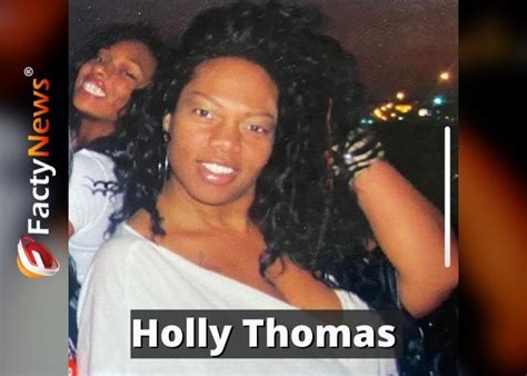 Holly Thomas Biography Wiki Age And Facts About Megan Thee Stallions
