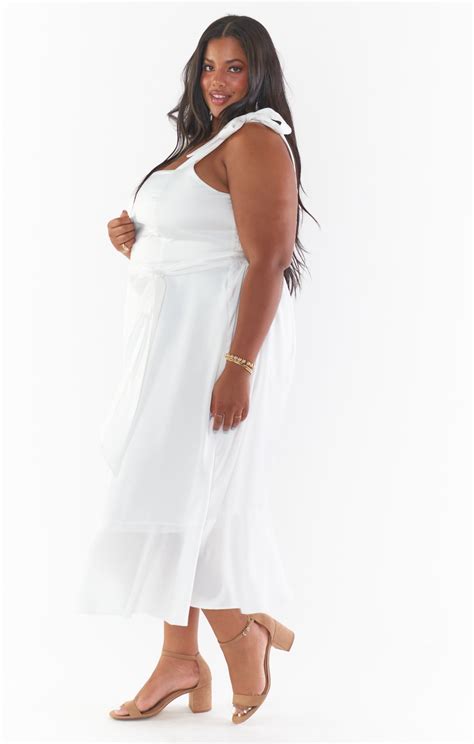 Plus Size White Maxi Dresses