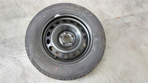ALS NIEUW ZWARTE VELG 9806106780 +BAND 215/65 R16C 109/107T CONTINENTAL ...