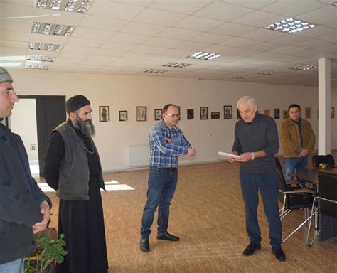 ონის მუნიციპალიტეტის მერმა 6 მრავალშვილიან დედას დედის დღე მიულოცა Kvira Ge