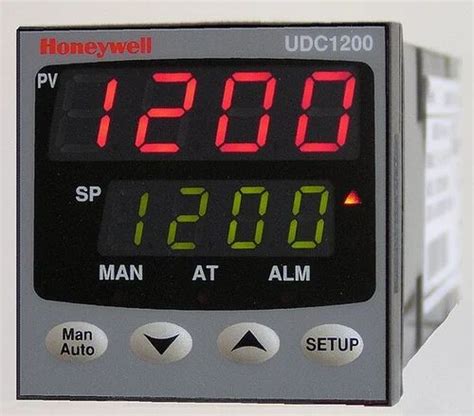 Pid Controller Analog At ₹ 5500piece In Ahmedabad Id 2856003290530
