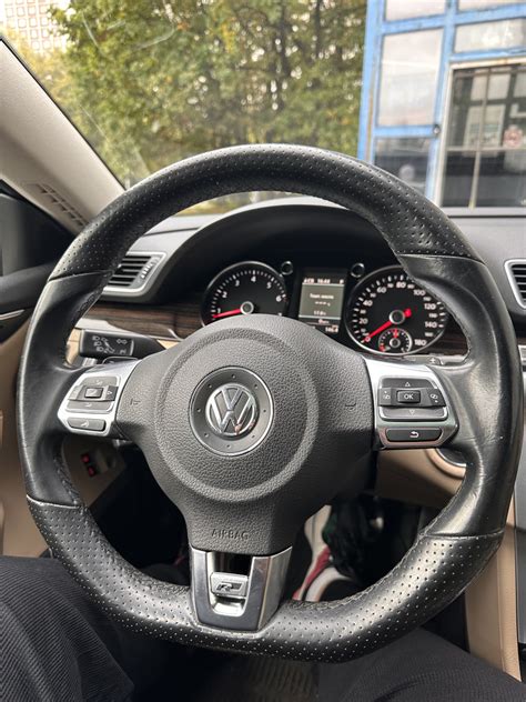 Руль R-line — Volkswagen Passat CC, 3,6 л, 2013 года | тюнинг | DRIVE2