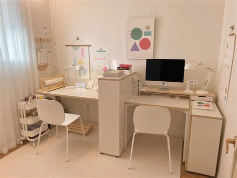 ไอเดียตกแต่งพื้นที่ทำงาน สไตล์มินิมอล 📝 แกลเลอรีที่โพสต์โดย I Am Wanan Lemon8