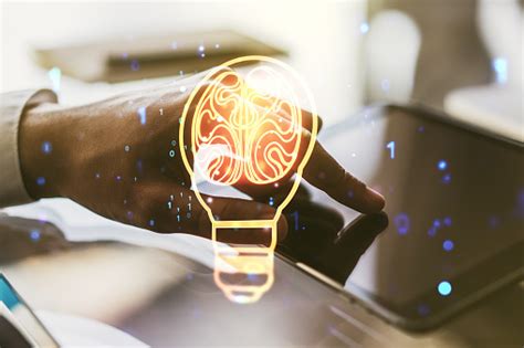 인간의 두뇌와 배경 미래 기술 개념에 디지털 태블릿에 손가락 프레스와 창조적 인 전구 그림 다중 노출 문서에 대한 스톡 사진 및 기타 이미지 Istock