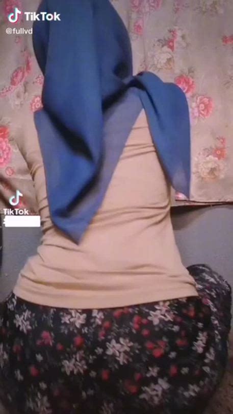 Terus Stim Sial Tngok Cikya Tumbex