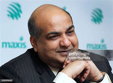 Interview With Maxis Communications Ceo Sandip Das Photos And Premium