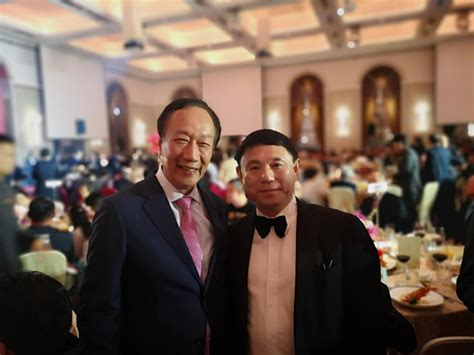 王明伟研究员在台北会晤多位社会知名人士 国家化合物样品库