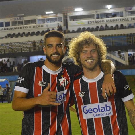 Com Lesão De Lca Lateral Não Joga Mais Pelo Anápolis Em 2023