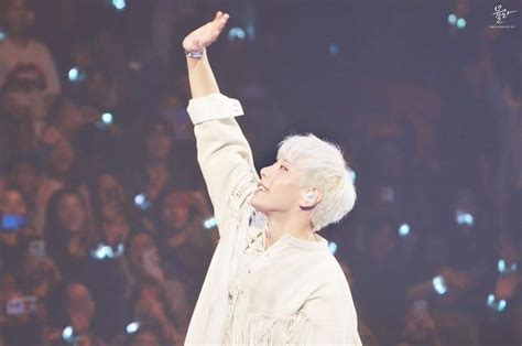 사진에 있는 핀 사진