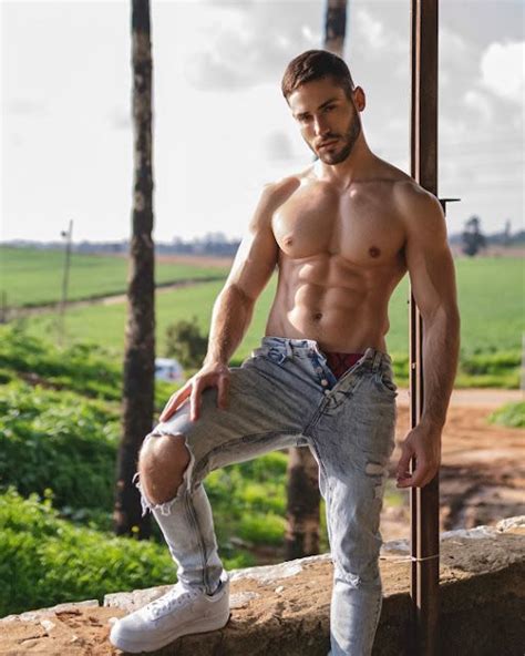 Pin On Bulges Hunks