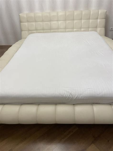 Ліжко бежеве — ціна 18500 грн у каталозі Ліжка Купити товари для дому та побуту за доступною