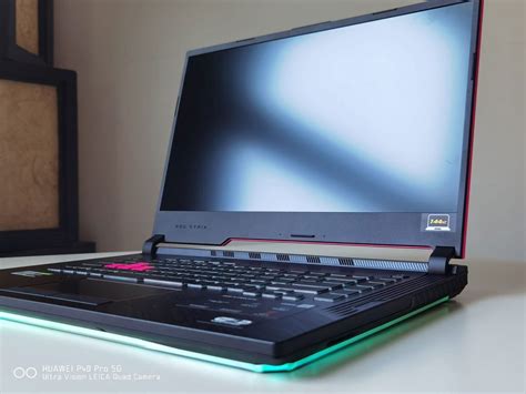 ASUS ROG Strix G15 G512LI Electro Punk Review Gadgets Middle East