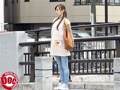 「私中イキしてみたい。今までsexで中イキした事のない若妻保育士 一番のエロ下着に持参エプロン着たまま連続中イキで足腰ガックガク「もっと