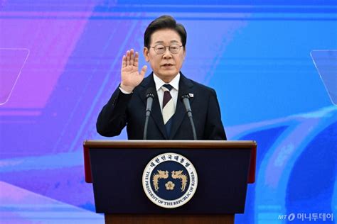 실용주의 끝판왕…이재명 정부 장관보다 먼저 차관 인사 왜