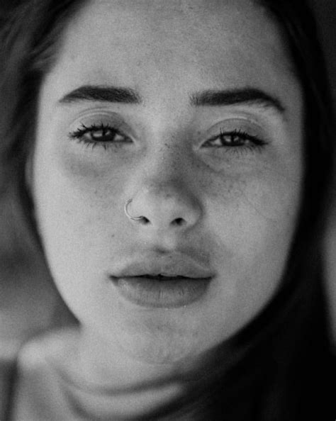 Liya Silver Scrolller