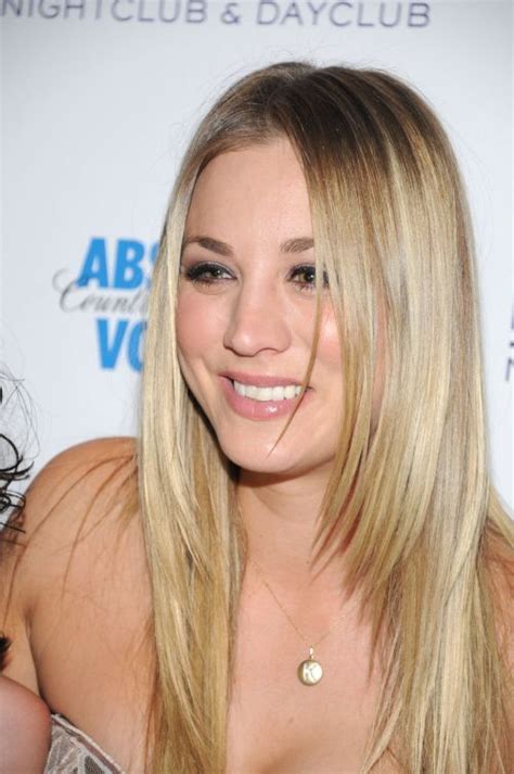 Kaley Cuoco Hairstyles And Haircuts Short Pixie Bangs And Updos