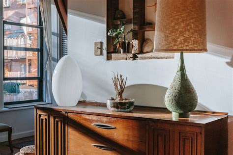 Creative Ways To Repurpose Vintage Windows