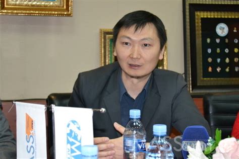 Н Бат Эрдэнэ Зохиогчийн болон хамаарах эрх гэж бий