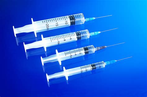 Шприц Vogt Medical 10мл c приложенной иглой 21G 1 1/2" (0.8х40мм) Луер ...