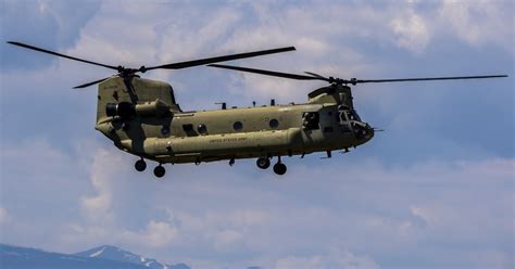 미군 치누크 헬기 비행 전면중단은 150원짜리 원형고리 탓