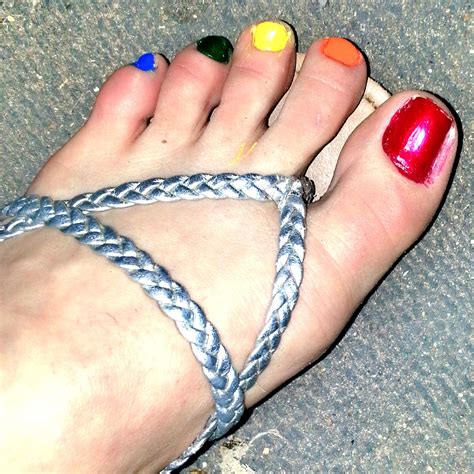 Rainbow Feet Decadance Do You Like Snap Me At Mandinolafeet Scrolller