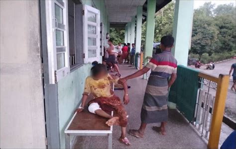 Myanmarnationalpost Aa အကြမ်းဖက်သောင်းကျန်းသူများက ဘူးသီးတောင်မြို့ရှိ ယာယီနေရပ်စွန့်ခွာသူမ