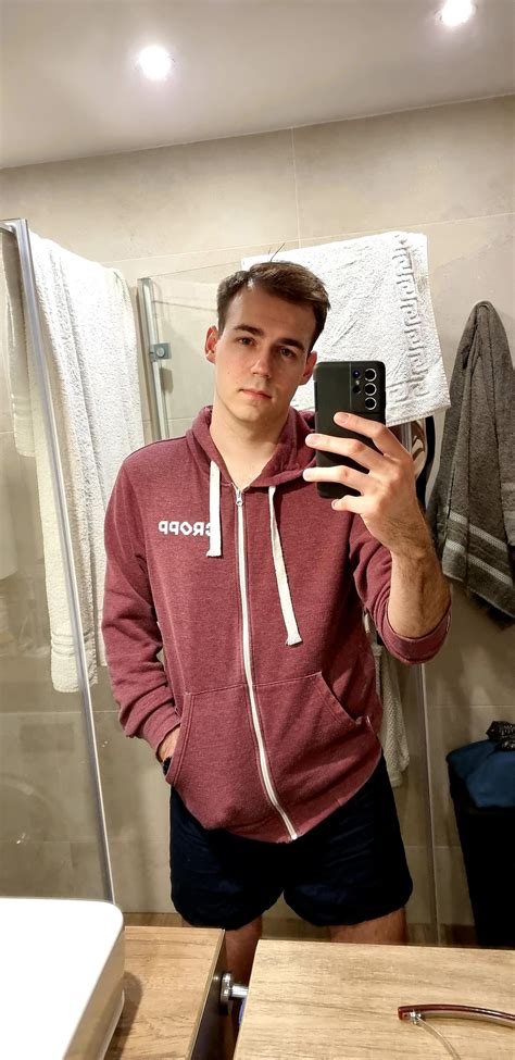 24 Polish Lad Rate Me Scrolller