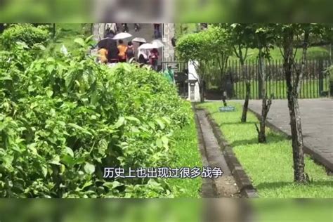 越南隐藏的地下城，入口处不足一米，进去却是繁华的大城市入口处越南大城市