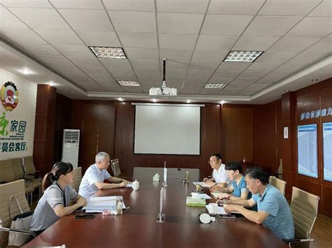 汤建萍副主席赴健康家园政协委员会客厅开展工作调研特色化