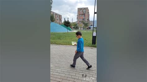 დედამიწის დაცვის დღე რუსთავის მე5 სკოლის მე2 და მე4 კლასის მოსწავლეები