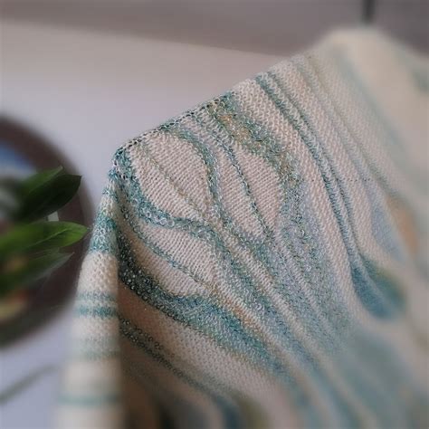 Шаль в технике свинг Вязание и вышивка Дзен