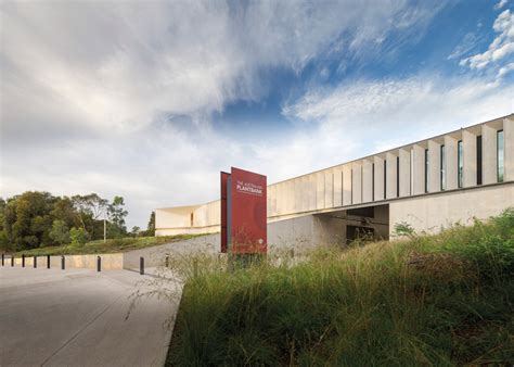 Australian Plant Bank By BVN Donovan Hill For Preservation Of Seeds