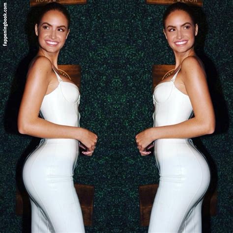 Haley Kalil Nude Sexy The Fappening Uncensored Photo