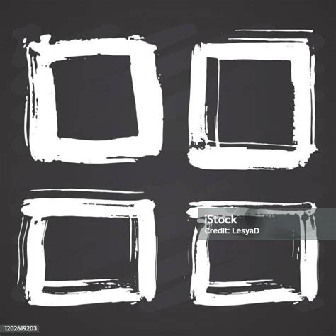 프레임 및 텍스트 상자 그런지 텍스처 손으로 그린 요소 세트 칠판 배경에 벡터 일러스트레이션 0명에 대한 스톡 벡터 아트 및