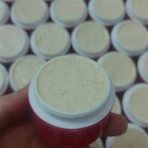 خرید و قیمت کرم رفع لک روشن کننده دوز بالا گیاهی روشن کننده و رفع لک