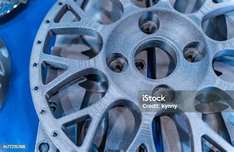 3d 프린터로 인쇄된 휠 디스크 진보적인 현대 적층 기술 40 산업 혁명 0명에 대한 스톡 사진 및 기타 이미지 0명 3차원 인쇄 3차원 형태 Istock