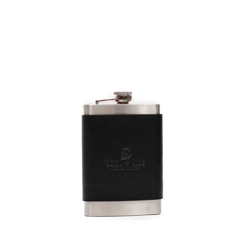 The Howl Hide Flask The Best Flask In A Variety Of Colors Howl Hide The Howl Hide Flask The Best Flask In A Variety Of Colors Howl Hide