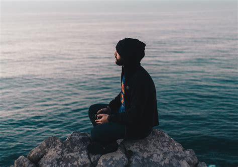 3 Ways Meditation Can Make You More Manly The Quintessential Gentleman