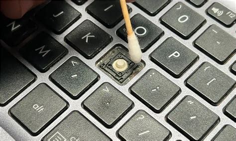 How To Fix And Clean Sticky Keys On Laptop Tech Geek