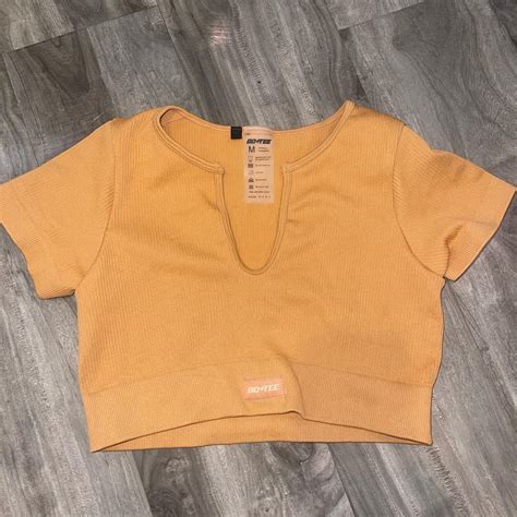 Botee Womens Orange Crop Top Depop