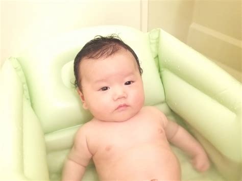 赤ちゃんのお風呂をワンオペで入れるコツ【首すわり前】 お悩み便利帳