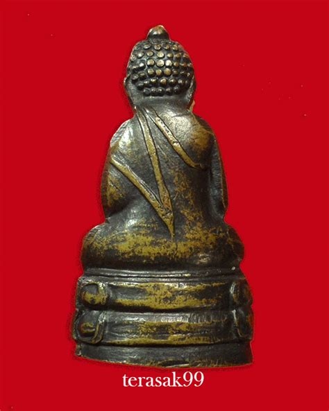 พระกริ่งรุ่นแรก หลังค่อม ปี2510 อ วิริยังค์ วัดธรรมมงคล สวยๆราคาเบาๆ 4 พระเครื่อง พระแท้