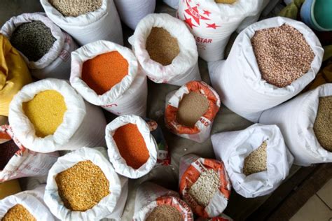 ມຽນມາ ສົ່ງອອກຖົ່ວດຳຫລາຍກວ່າ 6 4 ແສນໂຕນ