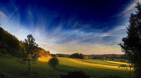 Обои на рабочий стол пейзаж с видом на озеро · 1920x1080 Full Hd бесплатная фотография от