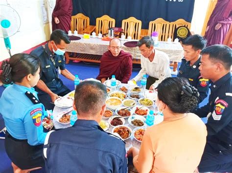 မင်းလှမြို့၌ ၇၆ နှစ်မြောက် မြန်မာနိုင်ငံ မီးသတ်တပ်ဖွဲ့နေ့ အထိမ်းအမှတ်အဖြစ် သံဃာတော်များအား