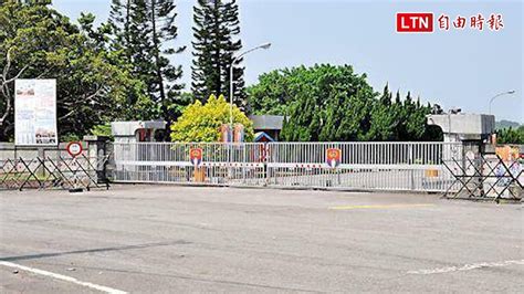 斗煥坪營區水痘群聚感染被爆「不能說」 後備指揮部：與事實不符 Youtube