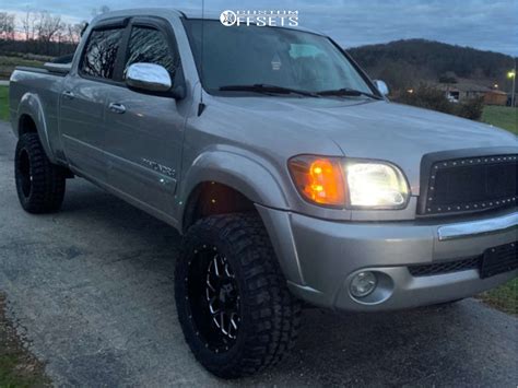 2005 Toyota Tundra With 20x10 24 Xd Xd820 And 33125r20 Federal