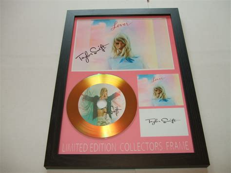 Taylor Swift Signed Disc CDs
